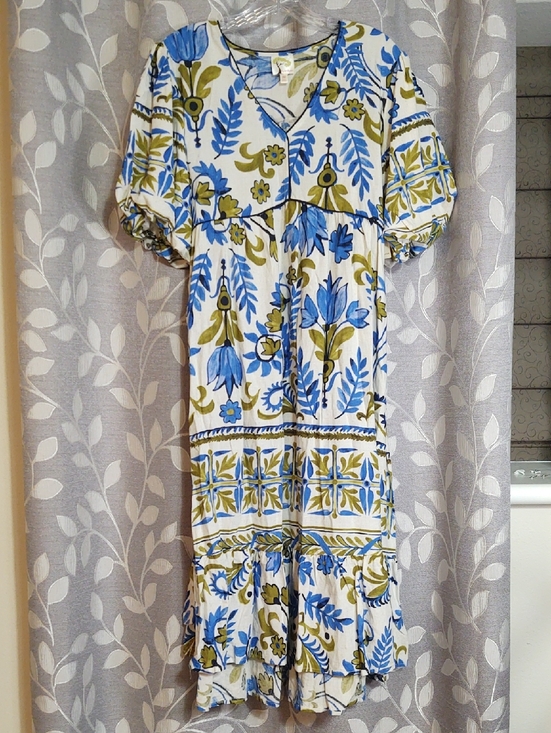 fig and flower | Dresses | Fig And Flower White Dress With Blue And ...